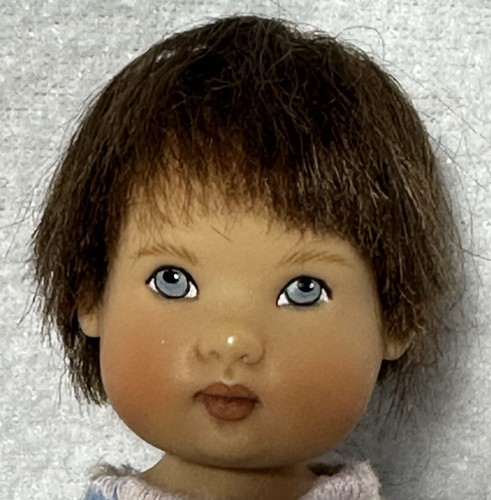 Helen Kish Riley's World Debut Ellery with the best hat ever! 6" Resin ...