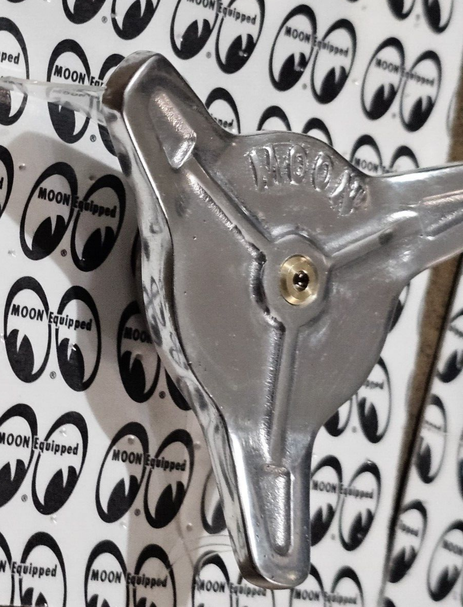 MOON small Vented Aluminum SPINNER CAP w Threaded BUNG vtg Hot Rod auto ...