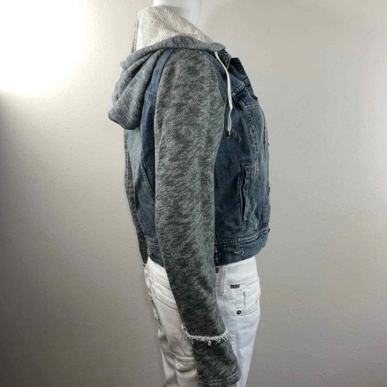 Free People Size Small Knit Hooded Indigo Wash Denim Jean Jacket ...