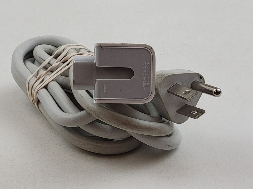 OEM Apple Macbook Charger Volex APC7H Power Cord Charging Extender ...