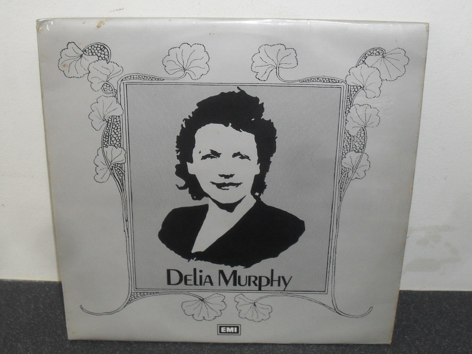 5 Old Irish Records Delia Murphy Brendan Grace Larry Cunningham James ...