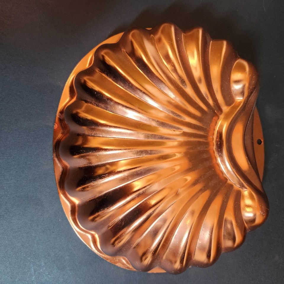 Wear Ever Copper Colored Aluminum # 2980 6 Cup Clam Shell Jell-O Mold ...