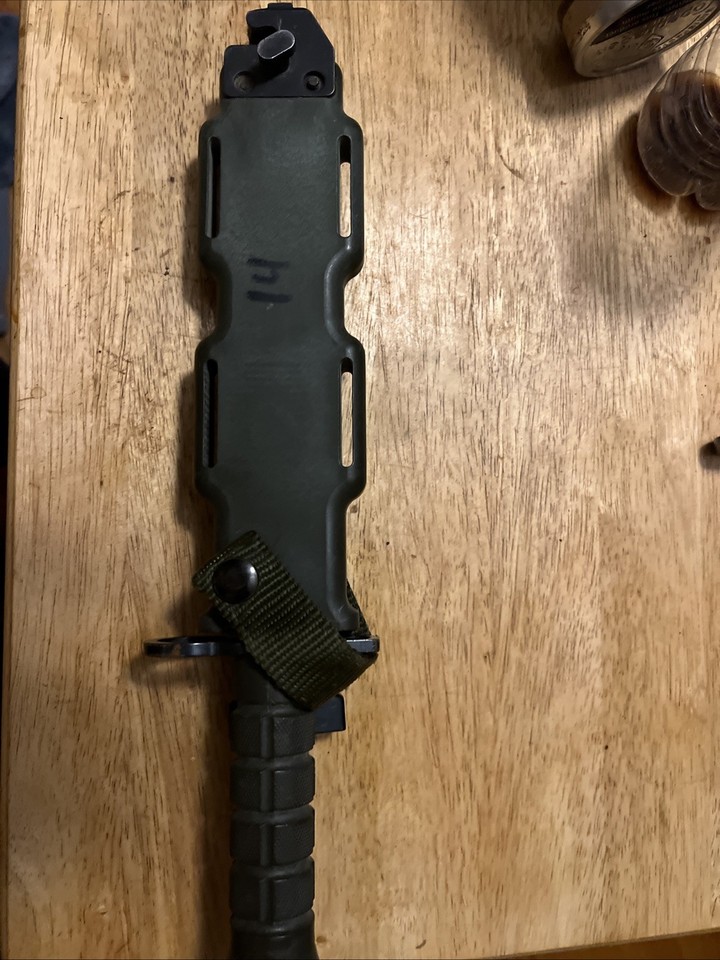 Phrobis III M9 USA Bayonet And Military Scabbard Pat Pend | eBay