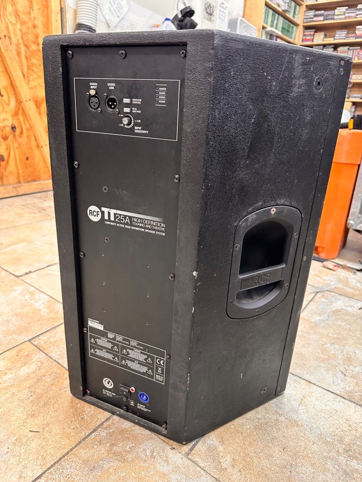 RCF TT25A 1500W Active High Definition Powered Speaker - ONE - 3 ...