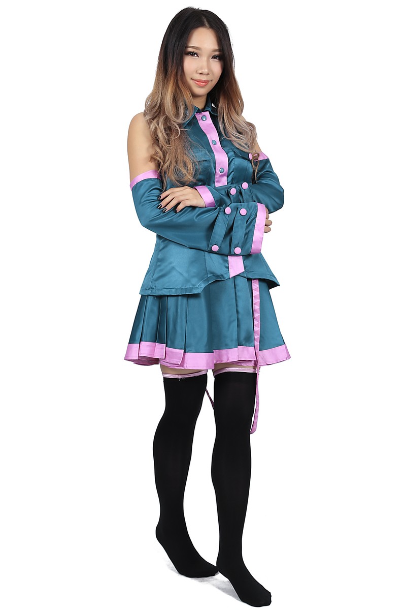 Vocaloid Teto Cosplay