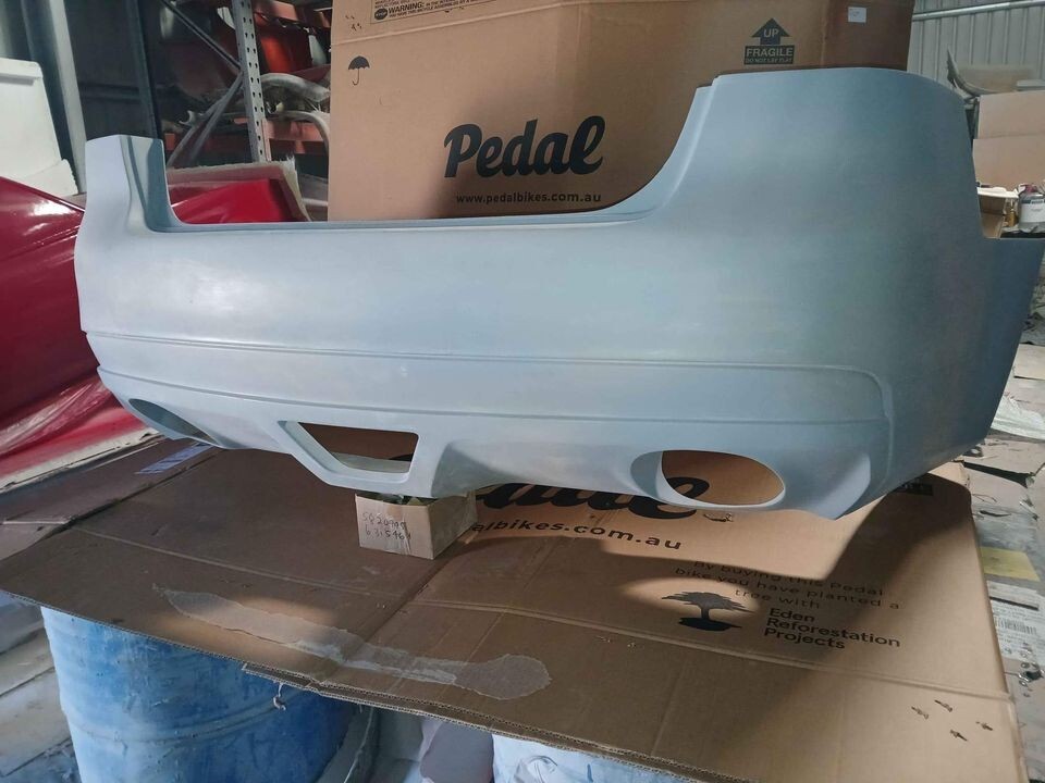 VE W427 Walky Body Kit Suit Sedan/Wagon/Ute | eBay Australia