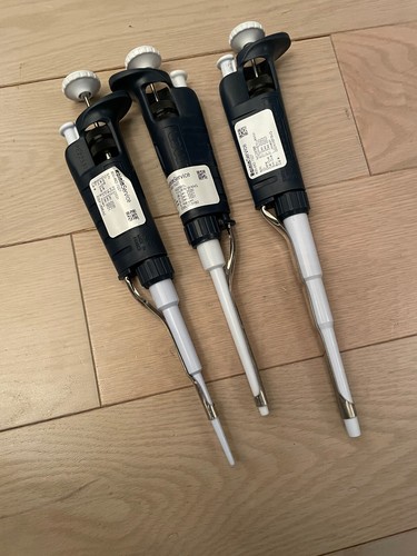 Gilson Pipet pipetman Pipettor pipet set P1000 P200 P20 varible volume ...