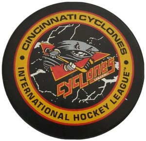 CINCINNATI CYCLONES IHL OFFICIAL HOCKEY PUCK VICEROY MFG. BY PUCK WORLD ...