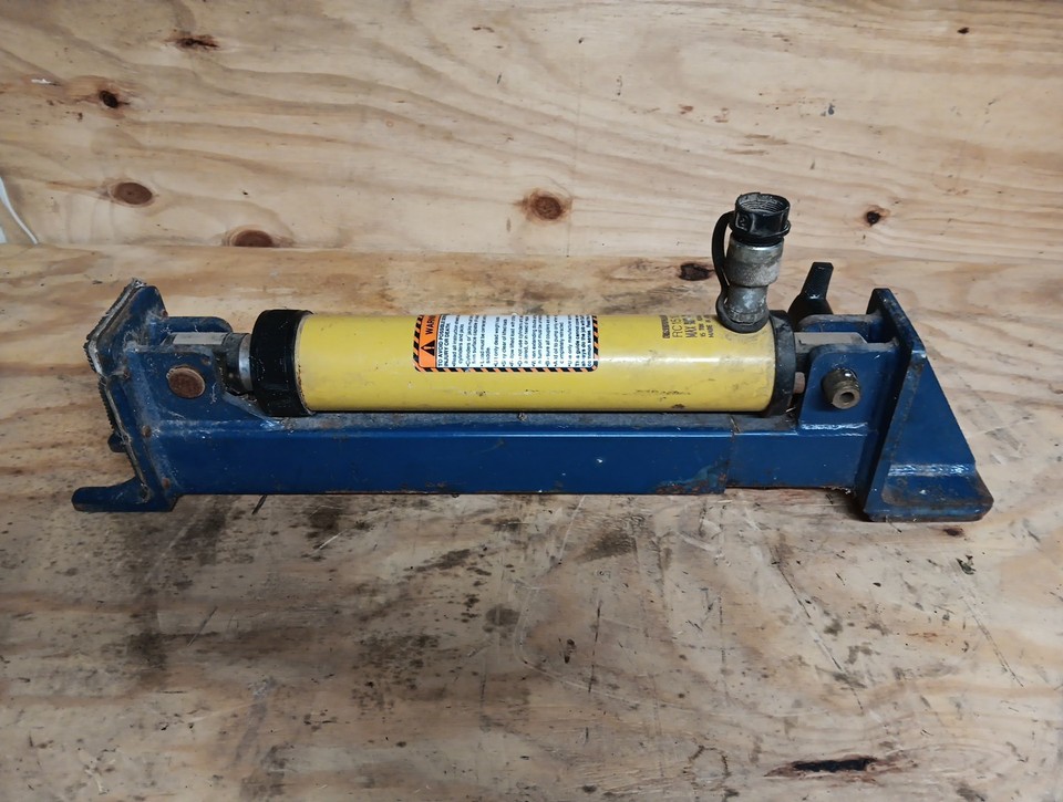ENERPAC RC1510 Hydraulic Ram 15 ton 10" Stroke w/ Heavy Duty Spreader ...