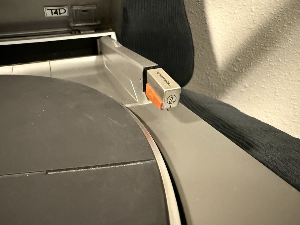 Realistic Lab-2200 Linear Tracking Direct Drive Turntable Record Player ...