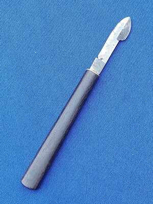 Surgical Tools - Bleeder Knife