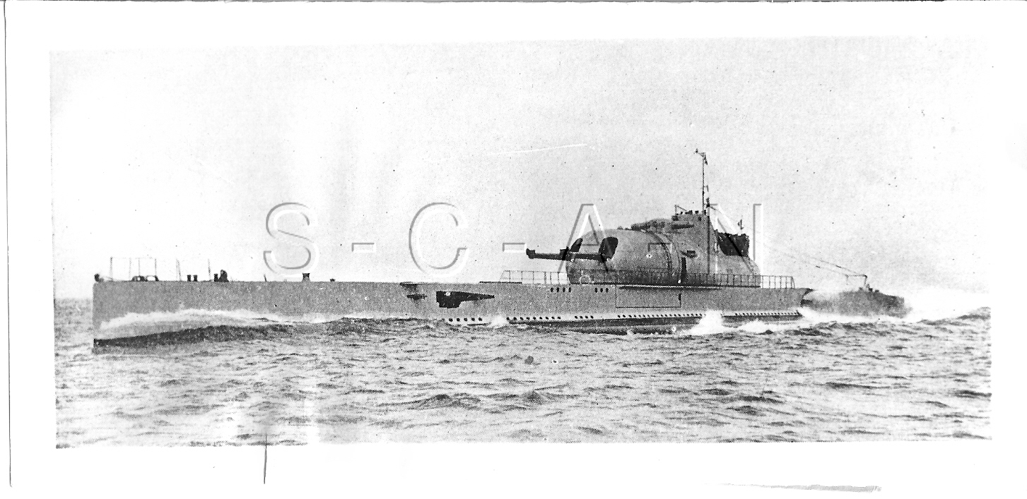 WWII US Large Press Photo- FR Navy- 2 x 8 inch Guns- Submarine Cruiser ...