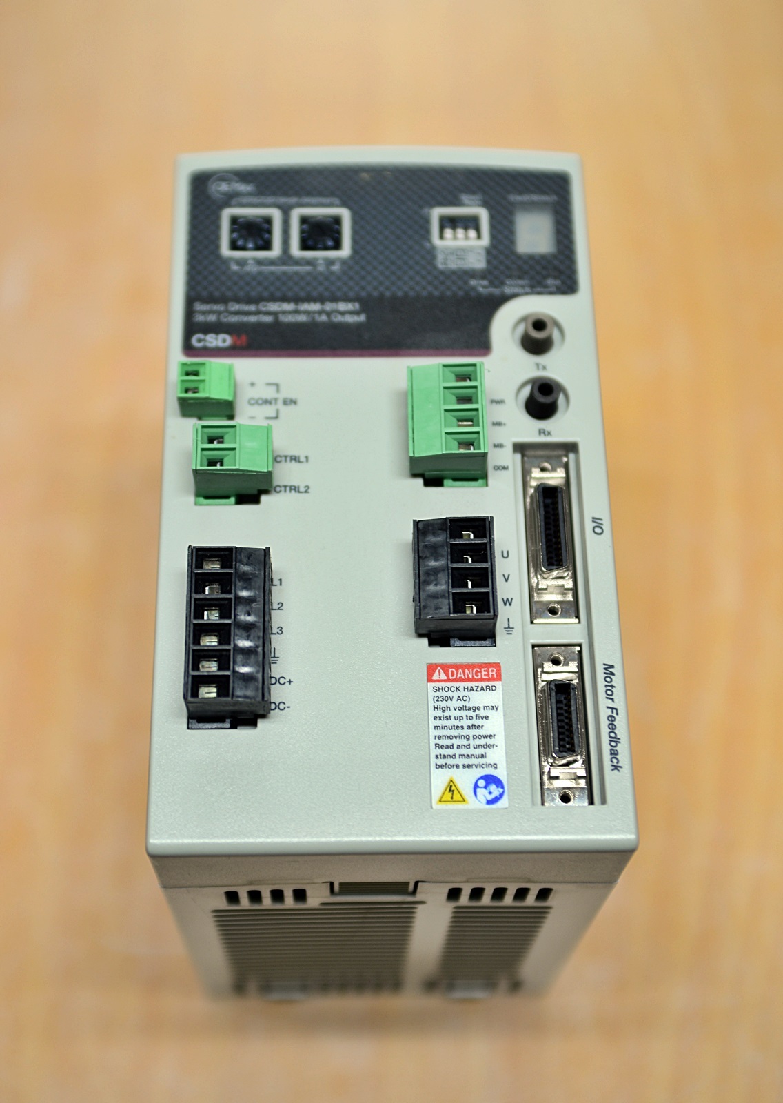 Allen-Bradley OEMAX Integrated Axis Module CSDM-IAM-01BX1 3KW / 100W ...