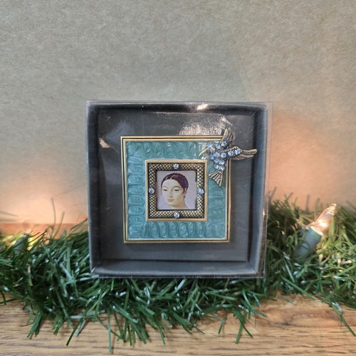 TWO'S COMPANY SMALL PICTURE FRAME 2x2 INCHES | eBay