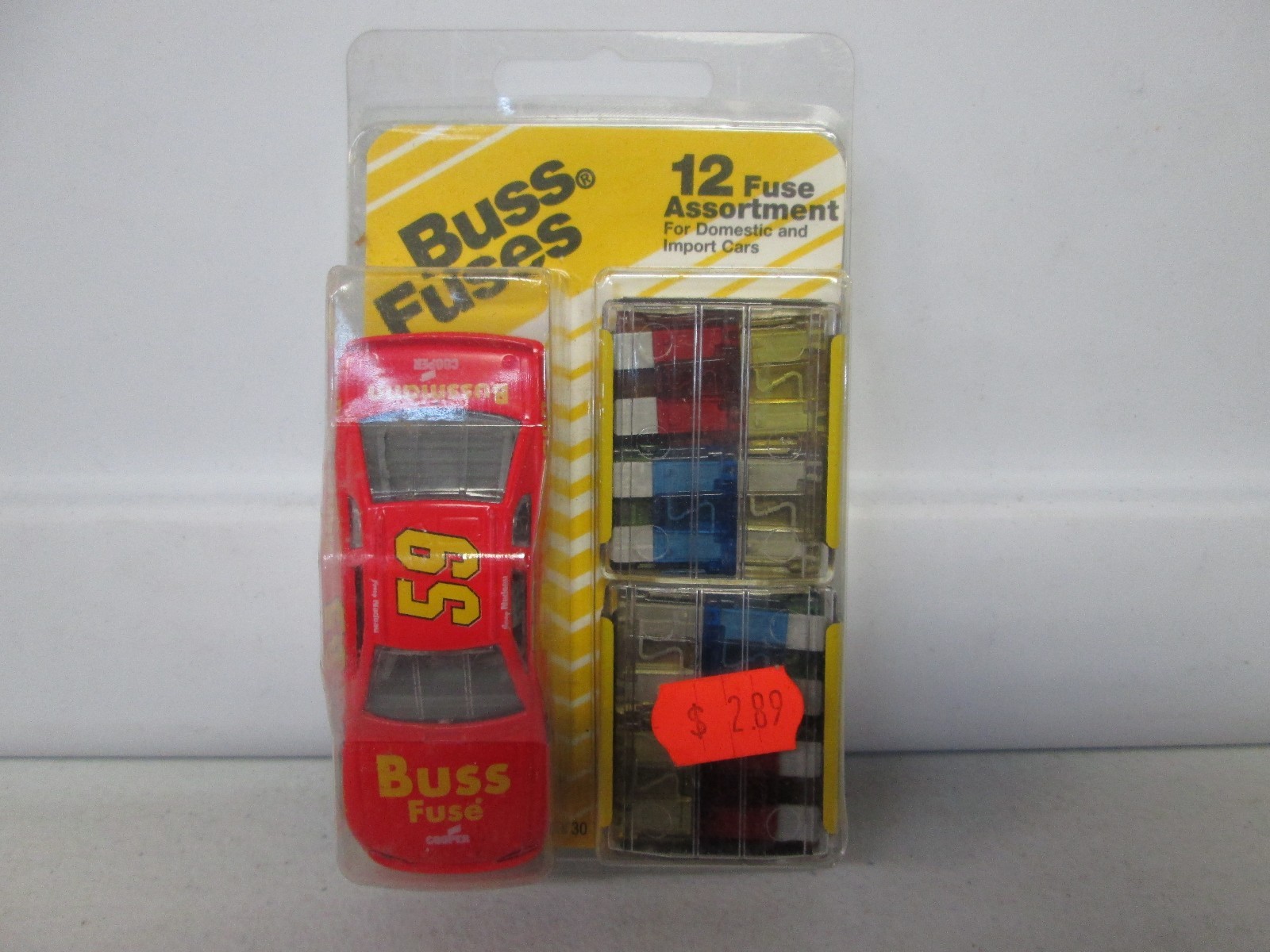 Buss Fuses 12 Pack w/1:64 Race Car | eBay
