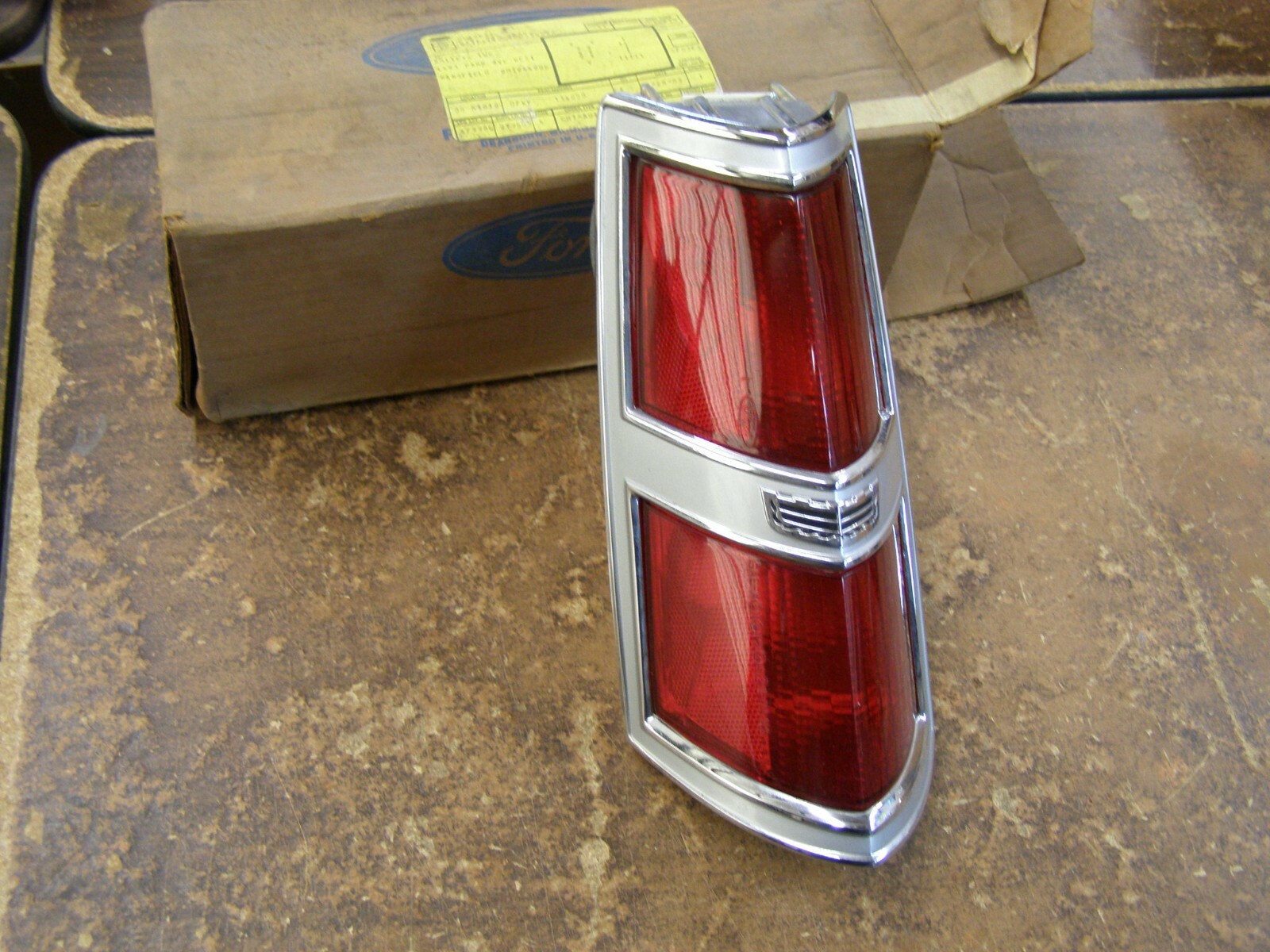 NOS OEM Ford 1977 1978 1979 Mercury Cougar Tail Light Lamp Lens Bezel ...
