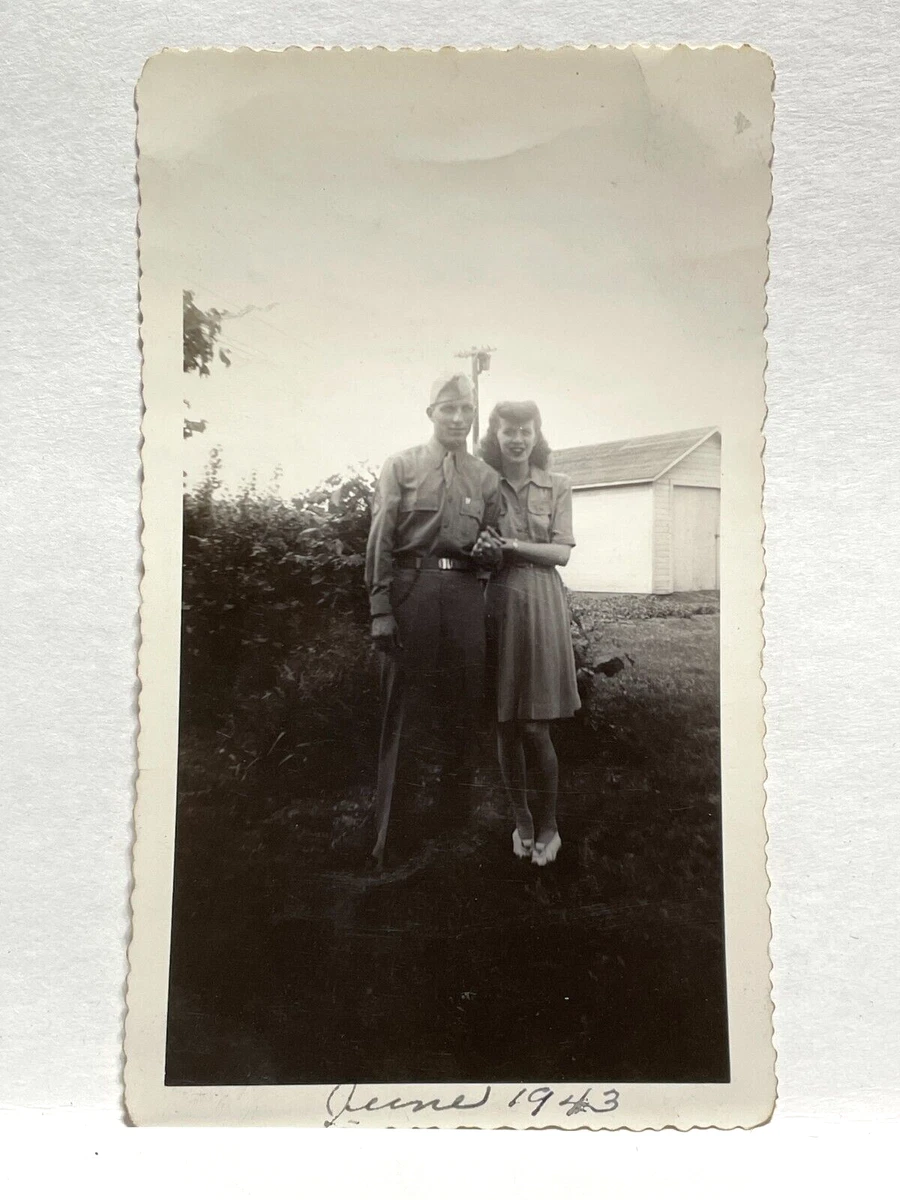 Cute Military Couple Photography