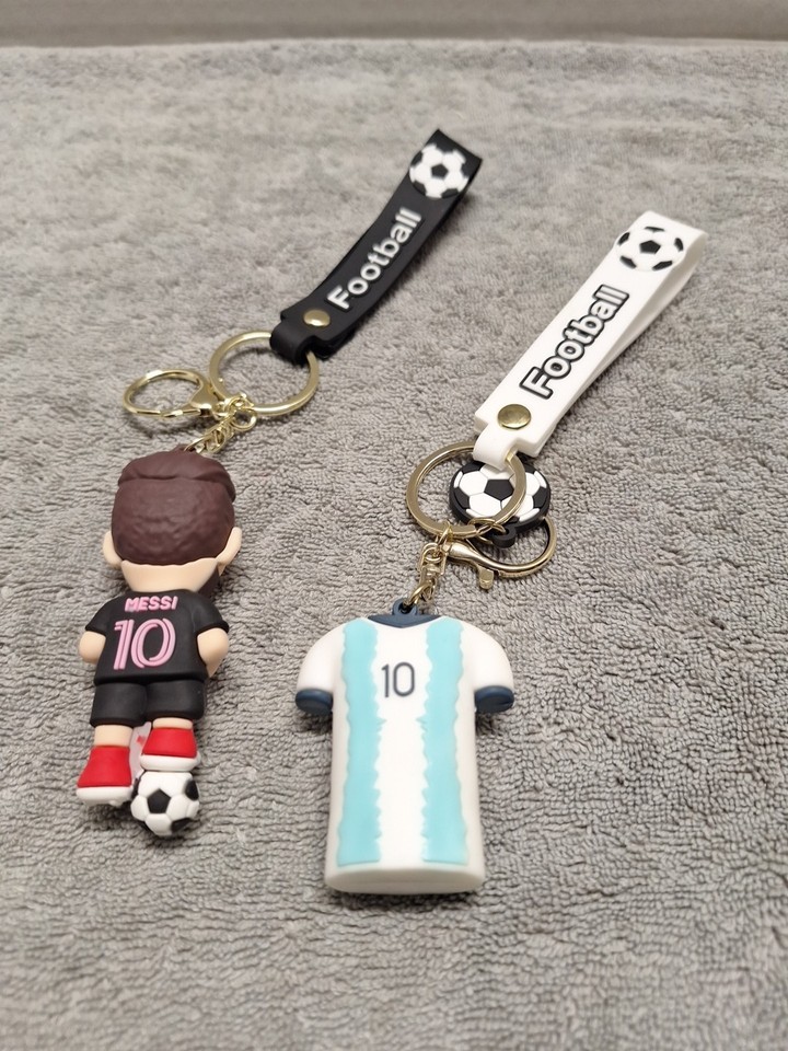 Lot of 2 Keychains. Messi #10 Blk. & Messi #10 White Jersey Keychains ...