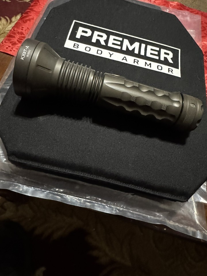 Surefire M6LT LED Gaurdian Flashlight Light with Blackhawk pouch | eBay