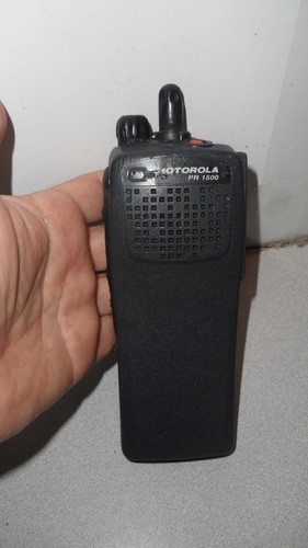 Motorola PR 1500 UHF (380 - 470) MHz 32 Channel Two way Radio | eBay