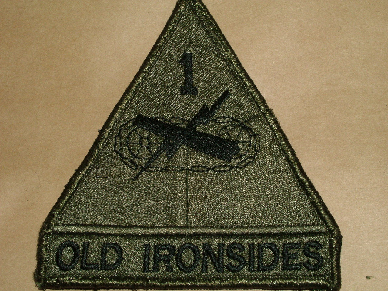 US ARMY OLD IRONSIDES 1ST ARMOR DIVISION PATCH OLIVE GREEN | eBay