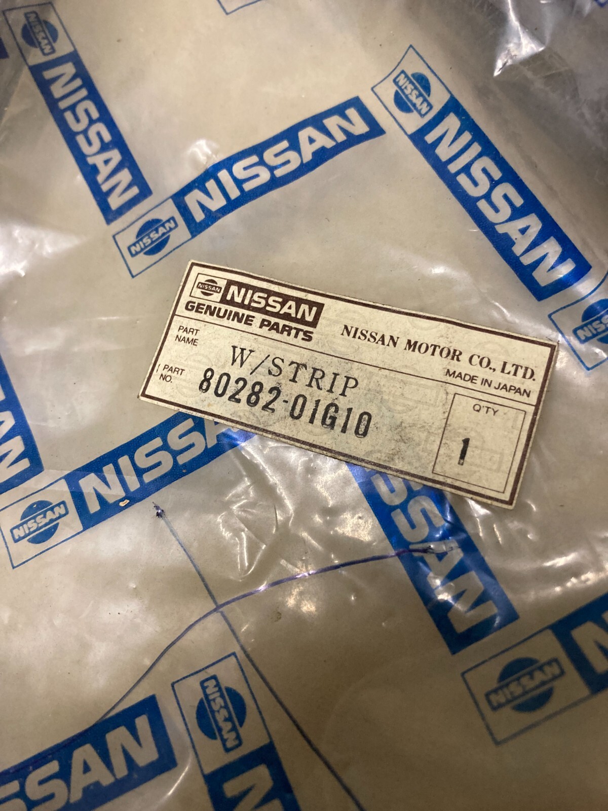 OEM Genuine NISSAN TRUCK 80282 01G10 WEATHERSTRIP-FRONT DOOR VENTILATOR ...