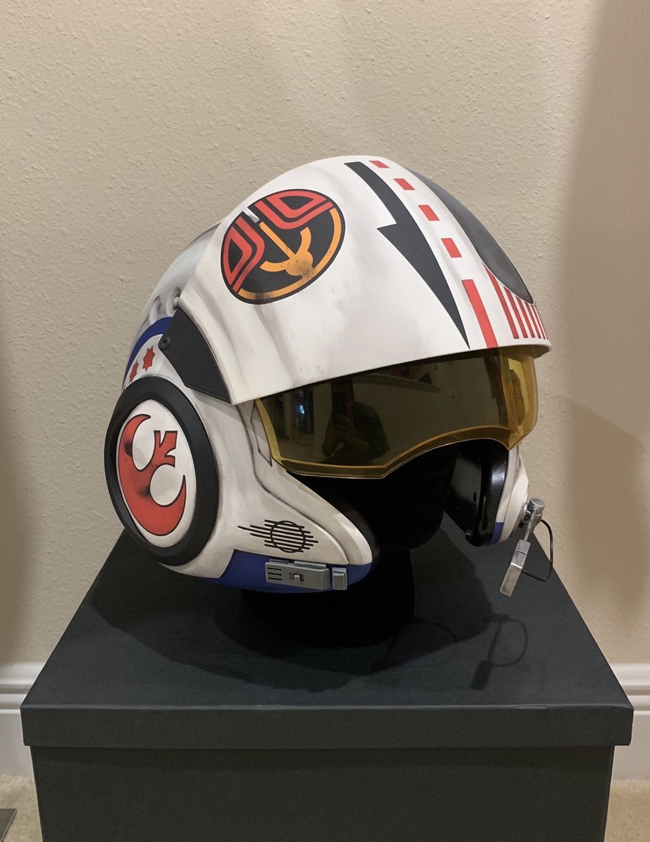 Resistance X Wing Pilot Helmet Episode 7 X Wing Pilot Helmet EPISODE