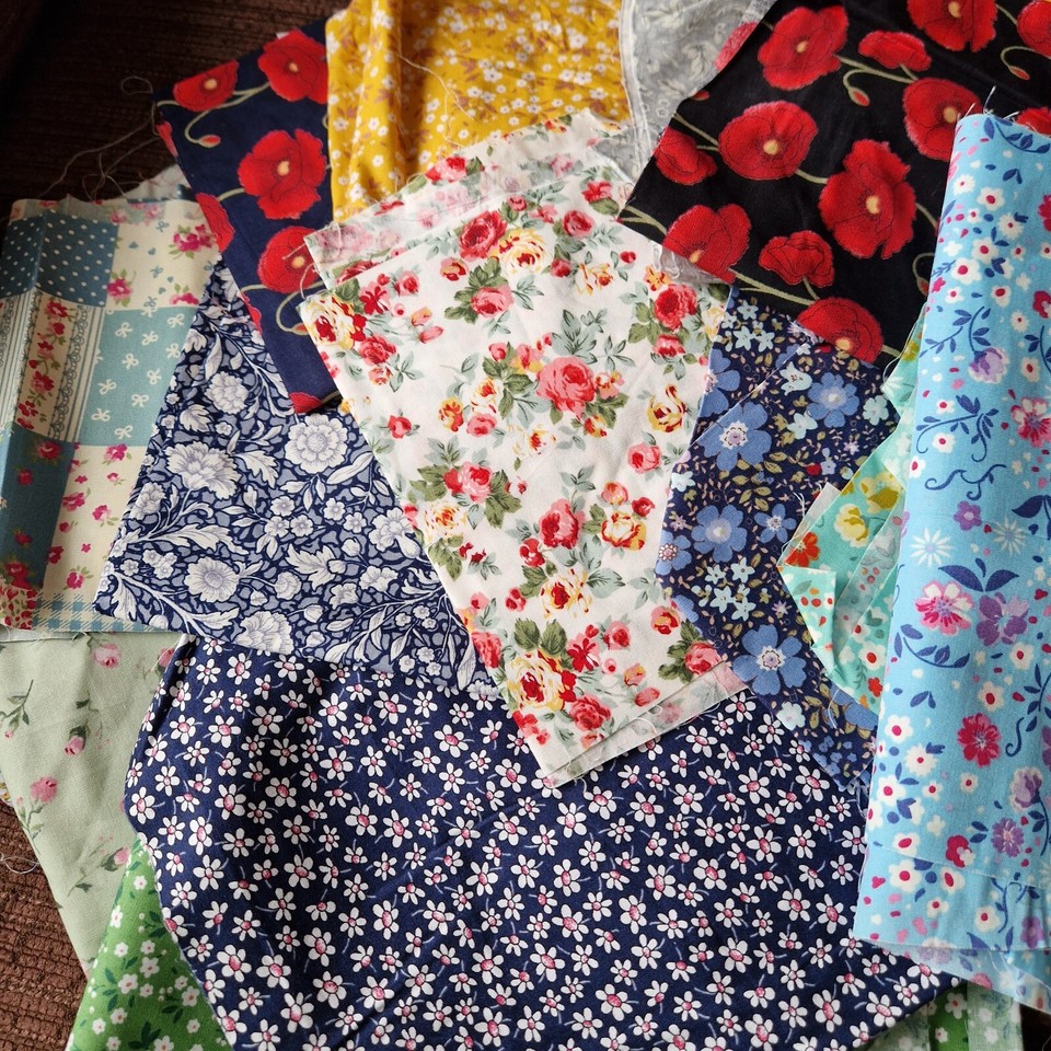 Floral 100% Cotton Fabric Off Cuts Remnants Mixed Colours Prints 200g ...