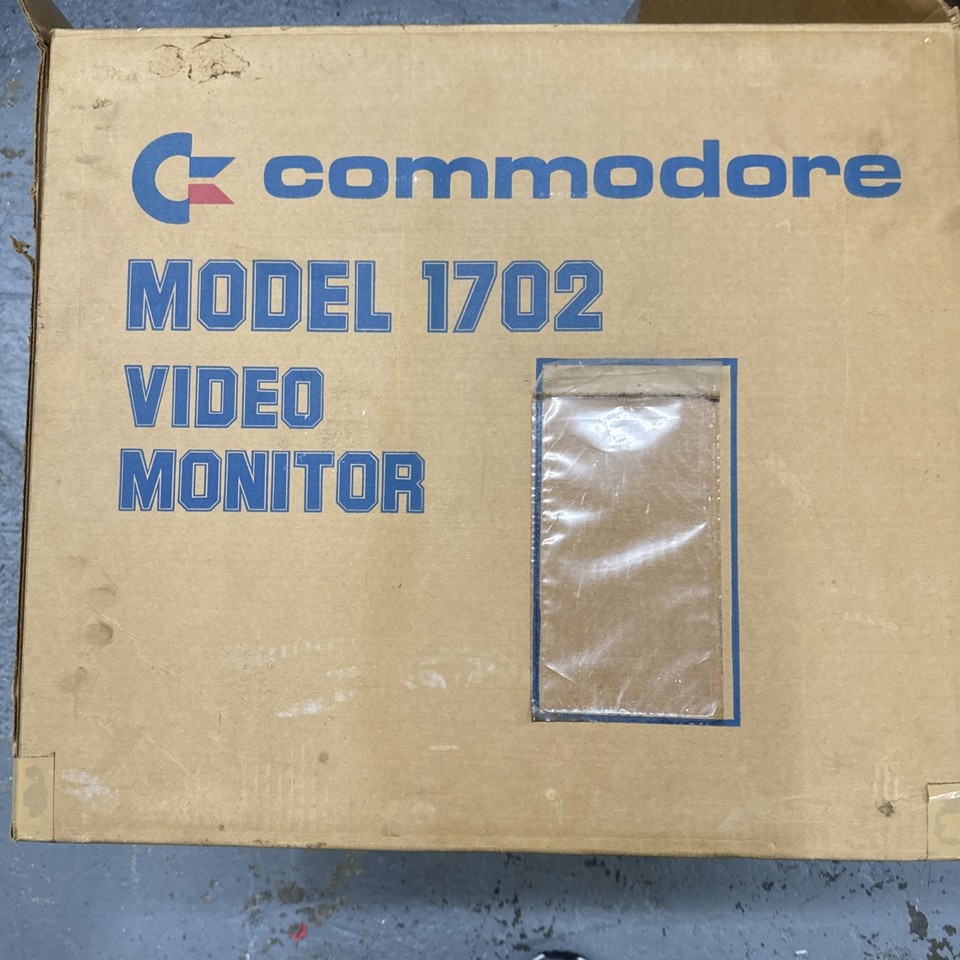 Commodore 1702 Color Video CRT Monitor / COMPLETE IN BOX / Retro Gaming ...