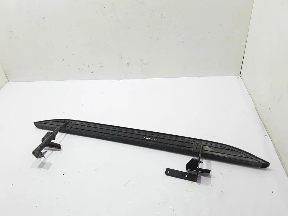 DODGE DURANGO WD Front Right Sill Trim 82212298AC 3.60 Petrol 216kw ...