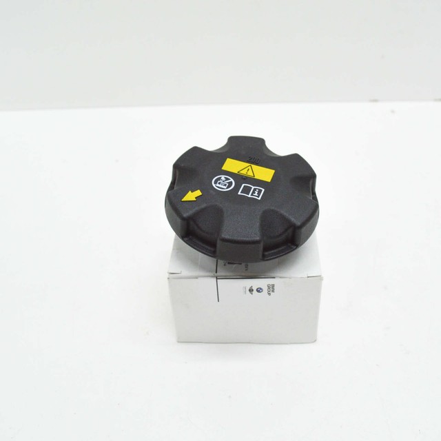 BMW 5 E60 2.0 BAR Expansion Tank Cap 17117639021 7639021 New Genuine | eBay