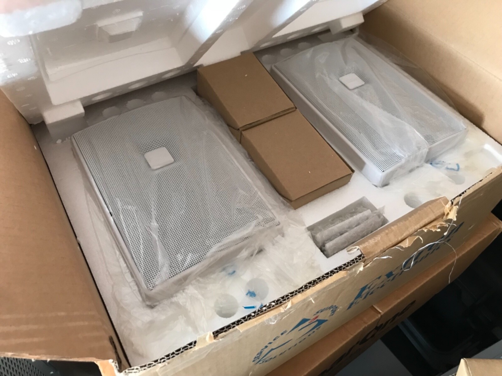 Extron Electronics SI-3 Compact Full Range Surface Mount Speakers 42 ...