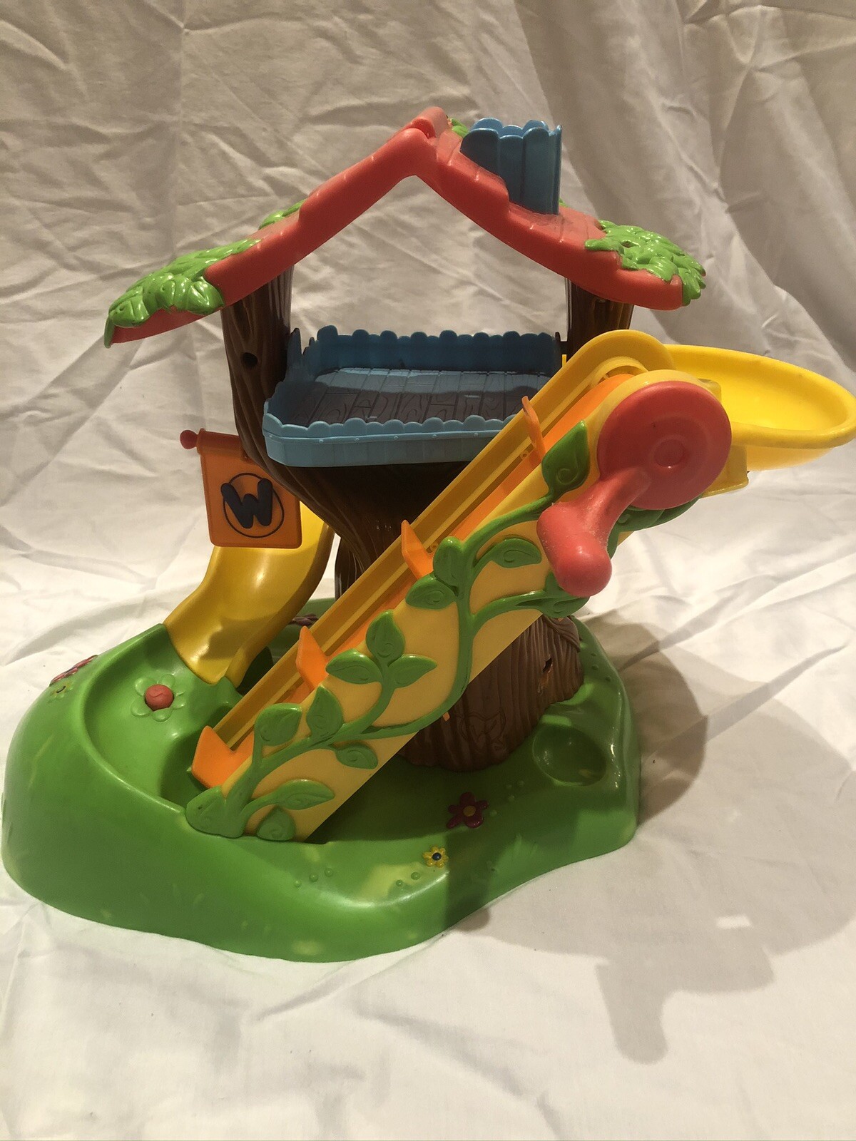 Weebles Musical Treehouse Hasbro Playskool Weeble Wobbles (inc. Easter ...