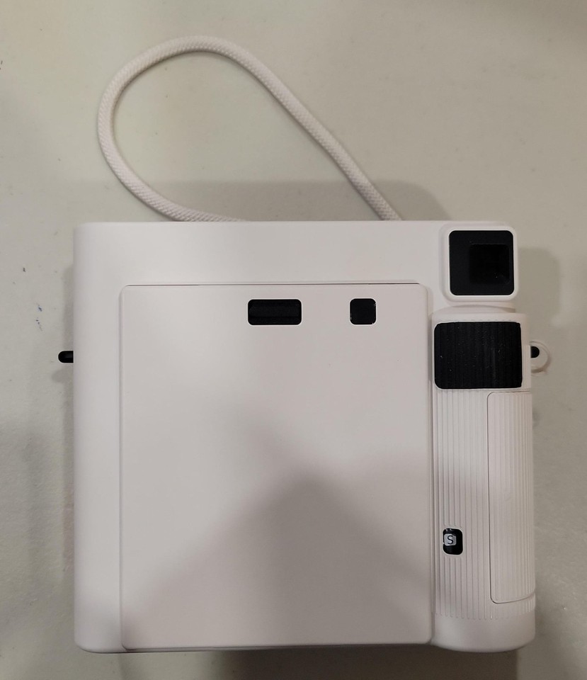 Fujifilm Instax SQ1 Instant Camera - Square Format One-Touch Auto ...