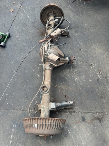 1994 1995 1996 CHEVY Caprice REAR END AXLE DIFFERENTIAL 8.5 w/ Drum ...