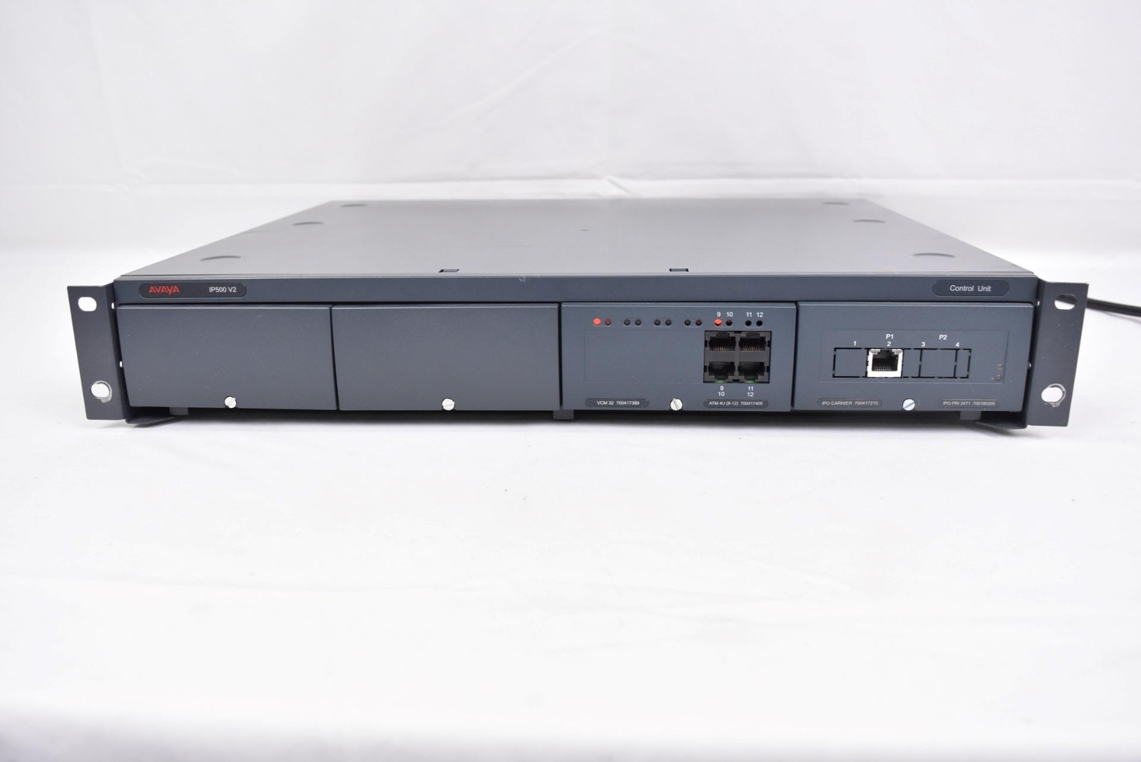 Avaya IP500 V2 Control Unit 70047605 w/ 700417215 700185200 700417389 ...