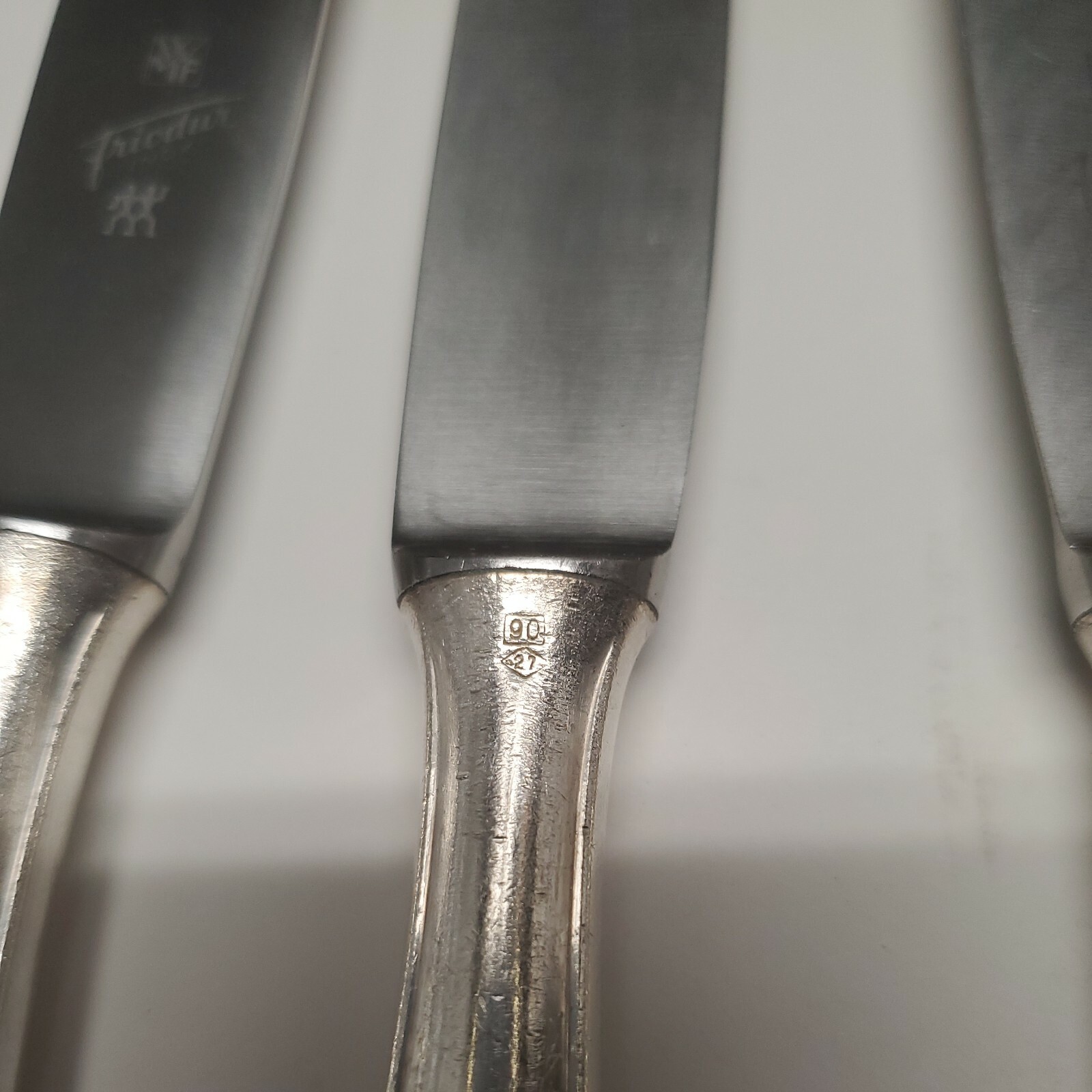 Lot of 6 WMF Friodur Inox Silverplate 90 Dinner KNIVES 9" smooth Edge ...