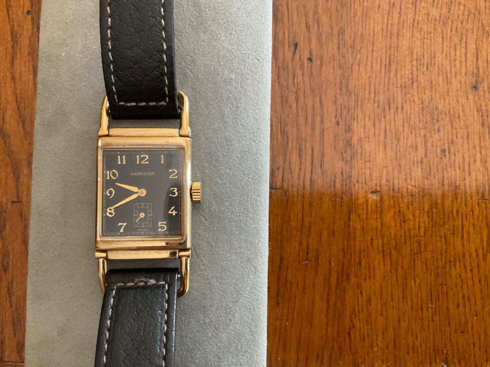 vintage hamilton mens quartz registered edition wrist watch. 18kt. Gold ...