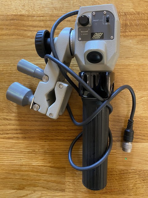 Fujinon ERD-10A-D01 Digital Zoom Demand Unit with MCA-6B Clamp for sale ...