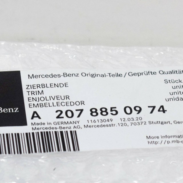 Genuine MERCEDES BENZ E W207 AMG Front Bumper Center Chrome Molding ...