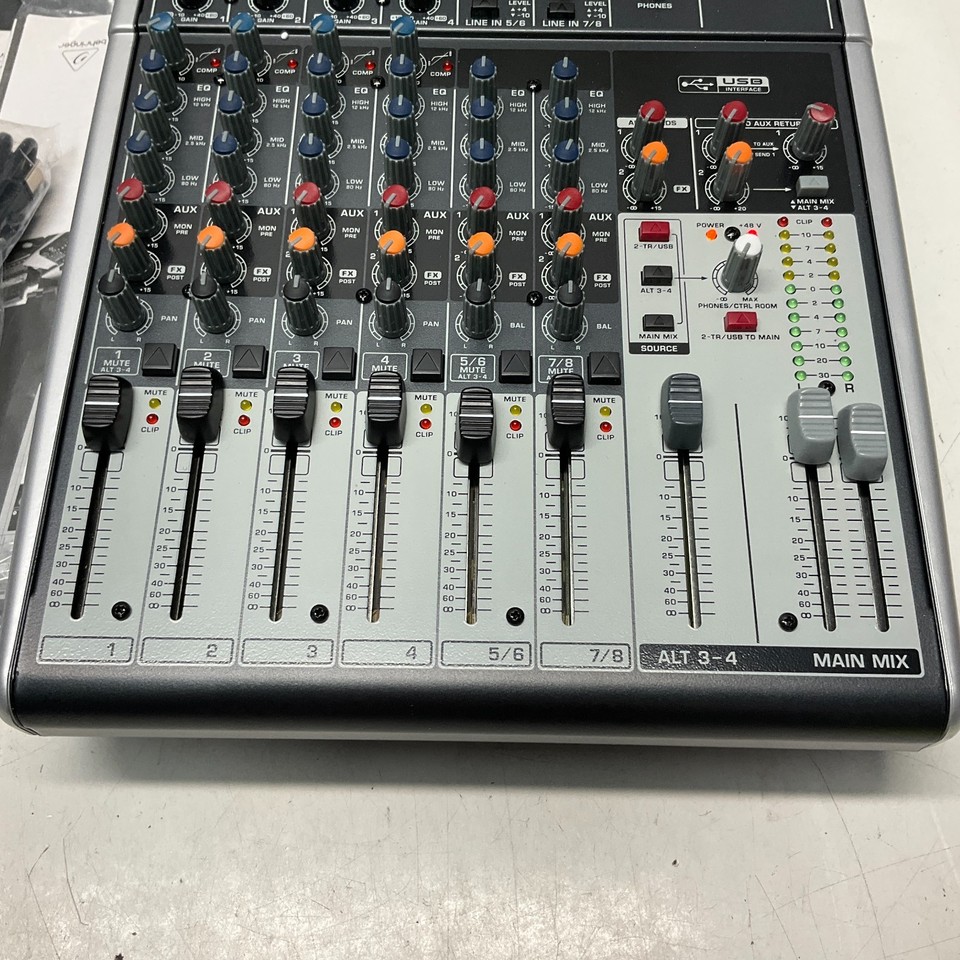 Behringer XENYX 1204USB Mixer with USB and Effects Working w/ Box | eBay