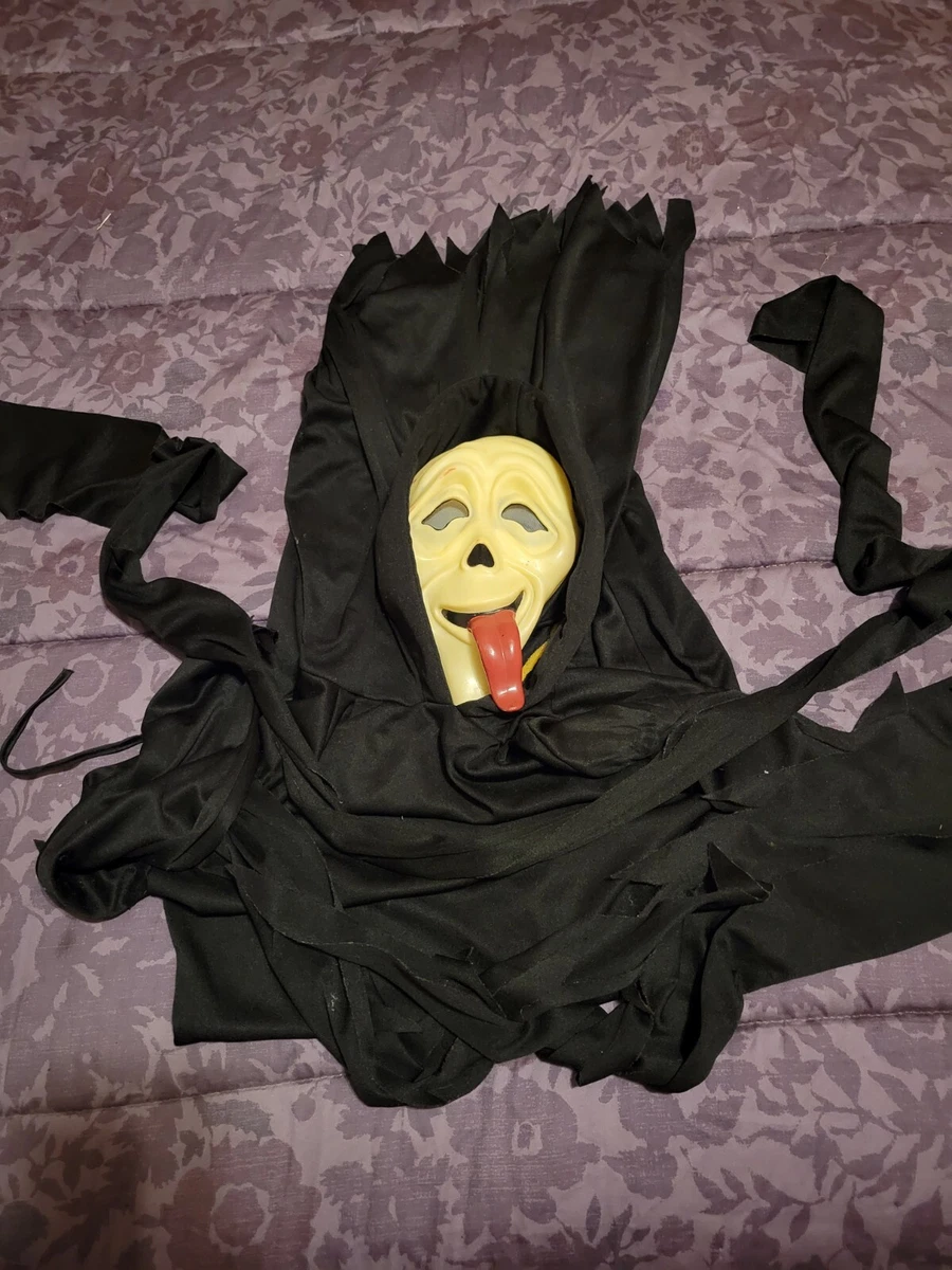 Scary Movie Wazzup Mask