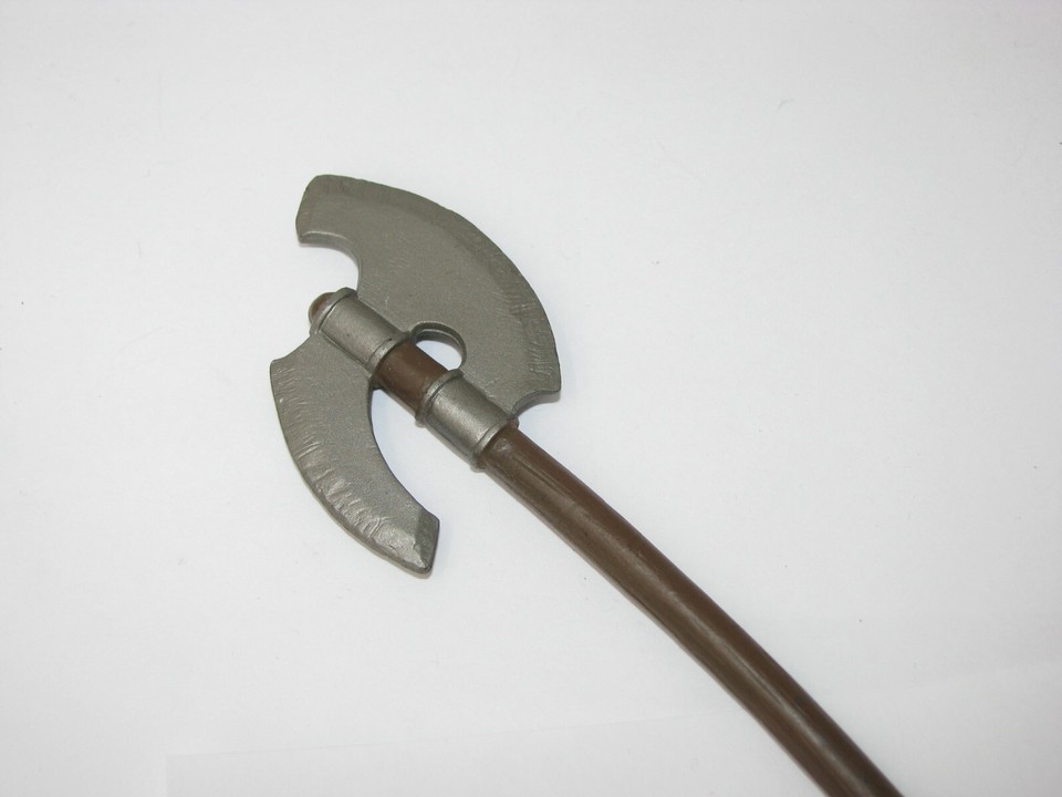 2008 Chronicles of Narnia Prince Caspian Minotaur Asterius Axe weapon ...