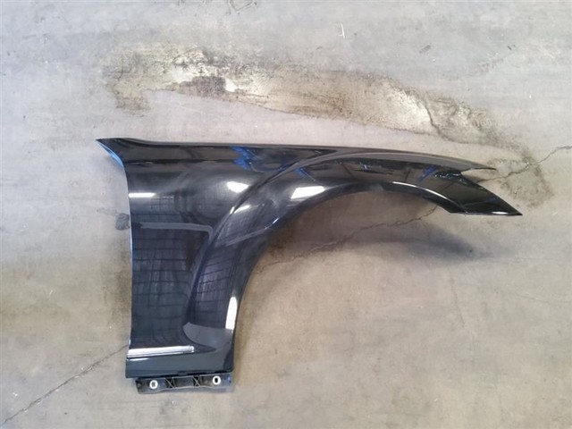 MERCEDES BENZ S Class W 221 Right Passenger RH Fender Assembly ...