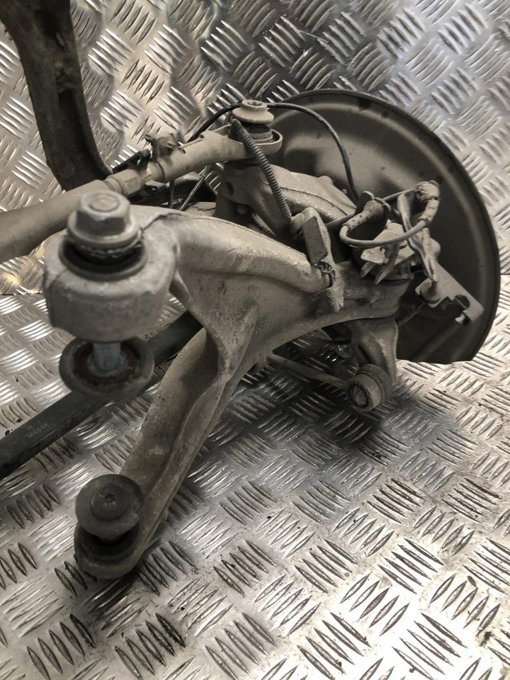 STUB AXLE LEFT REAR Citroën C5 III Berline (RD) | eBay
