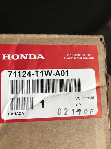 2015-2016 Honda Base Front Grille (Lower) 71124-T1W-A01 | eBay