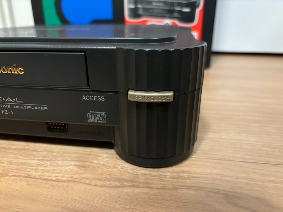 Panasonic REAL 3DO FZ-1 Interactive Mutiplayer Video Game Console 1993 ...