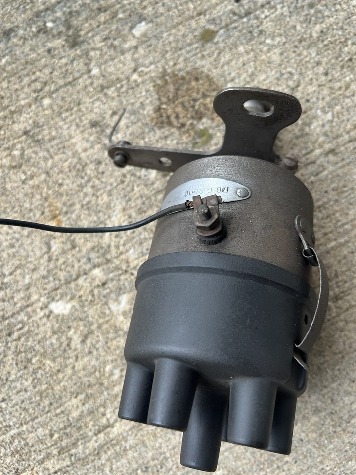 VINTAGE 1930’s 1940’s 50s 60s Auto Lite 6 Cyl Distributor IAD 6001-1C ...