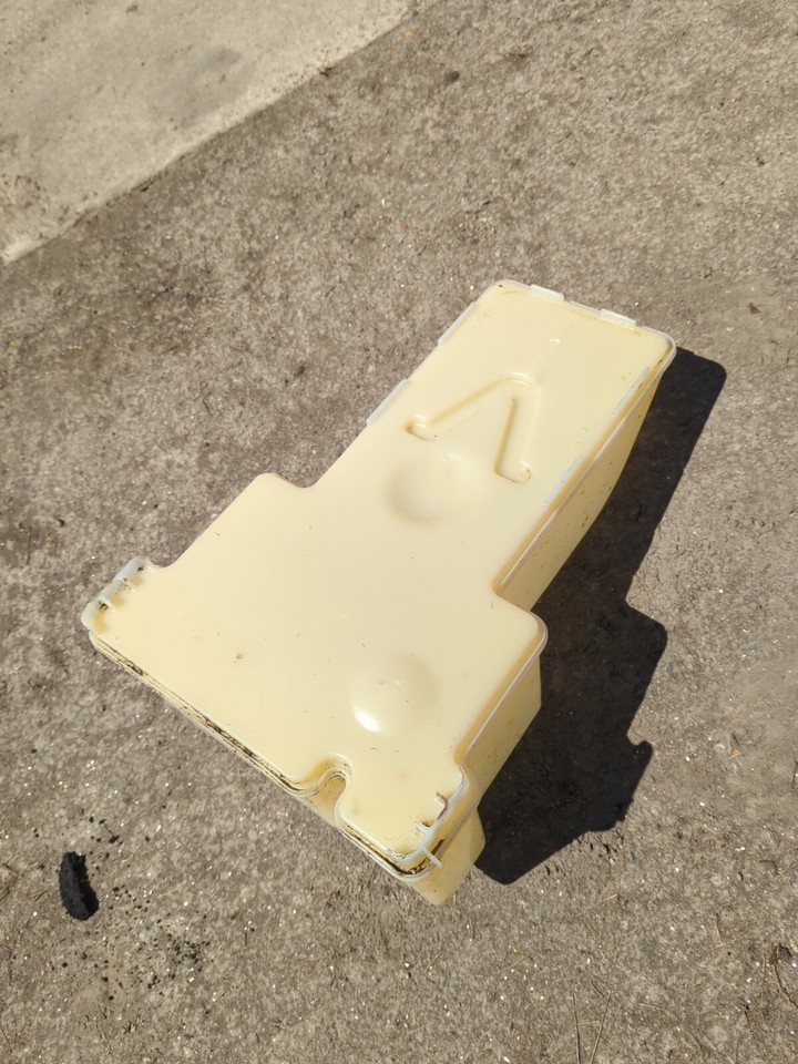 OEM Fuel Gas Tank John Deere GY21102 GY21876 L100 L110 L120 L130 L105 ...