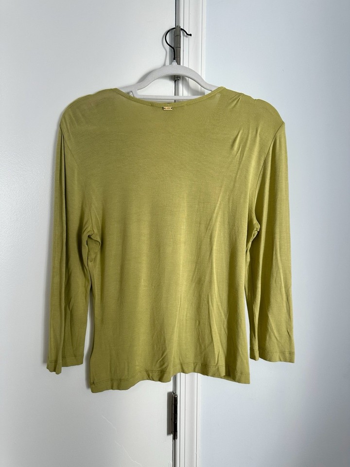 St. John (Yellow Tag) Detailed V-Neck Viscose Spandex Chartreuse Top ...